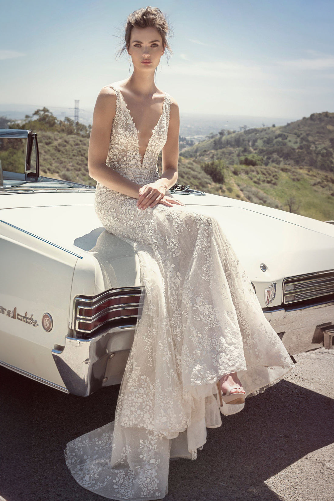 Sample Wedding Dresses: The Ultimate Guide – The White Flower
